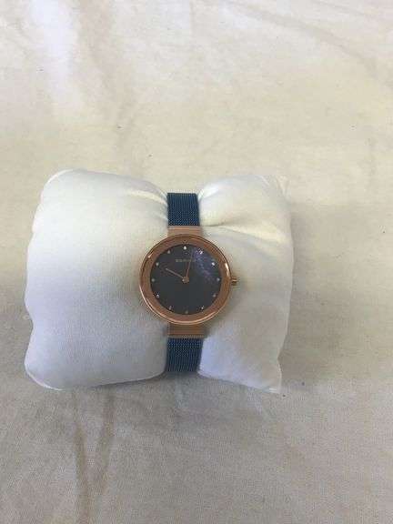 Bering ladies watch blue band & face - Rideau Auctions