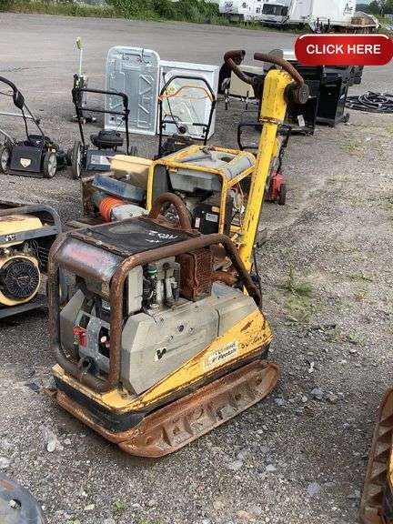 Wacker neuson plate compactor , diesel - Rideau Auctions
