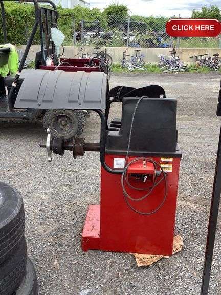 Baseline 225 wheel balancer , electric - Rideau Auctions