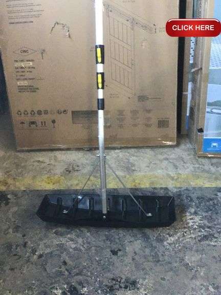 Titan snow rake - Rideau Auctions