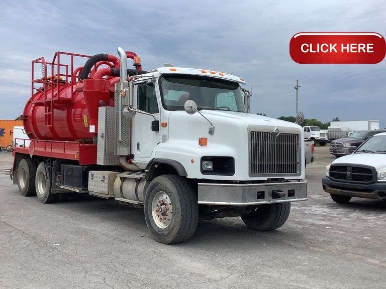 2006 International PayStar 5600i Vac Truck Chassis - Rideau Auctions