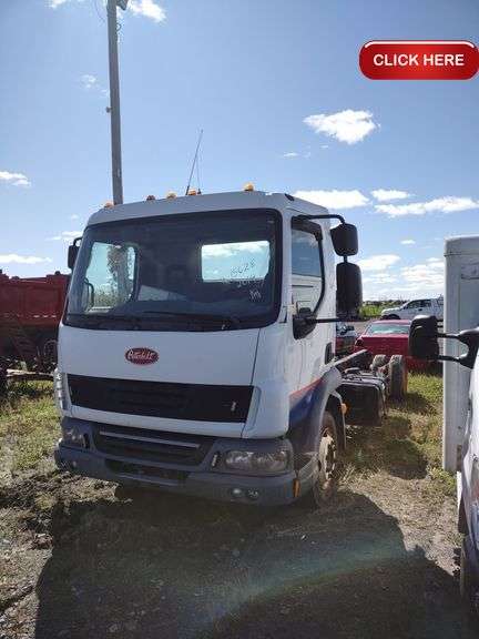 2014 Peterbilt 210 Chassis Cab Over Engine - Rideau Auctions