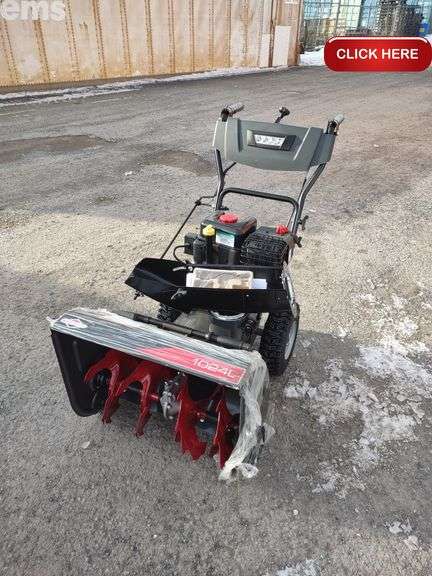 Briggs and Stratton gas 1024l snow blower - Rideau Auctions