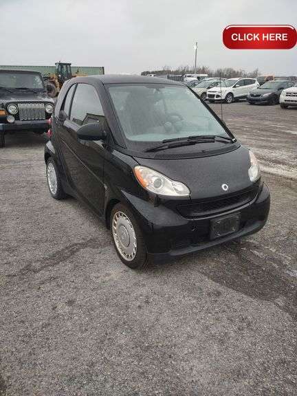 2008 Smart fortwo pure Hatchback - Rideau Auctions
