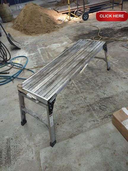 4' x 20" Werner aluminum bench/step - Rideau Auctions