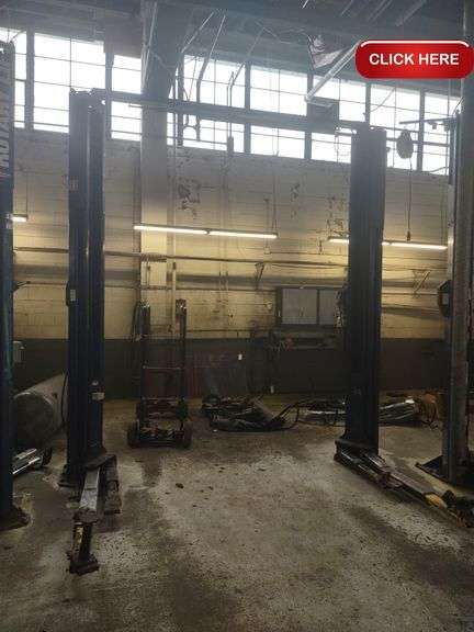 Rotary lift 2 post automotive hoist 7000 lb - Rideau Auctions