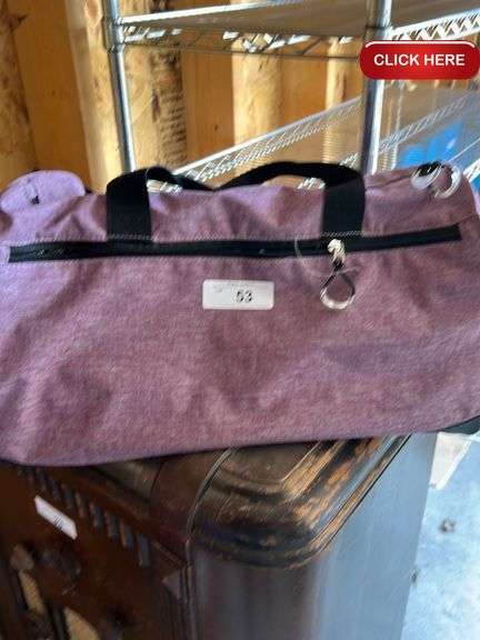 Boost duffle bag - Rideau Auctions