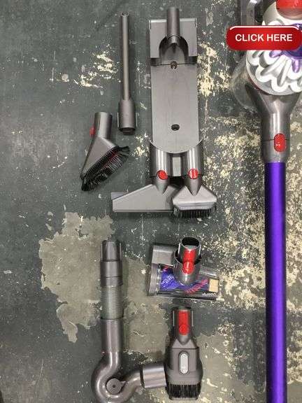 Dyson cyclone v8 cordless vacuum - Rideau Auctions