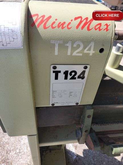 copy lathe mini max 6ft with bits - Rideau Auctions