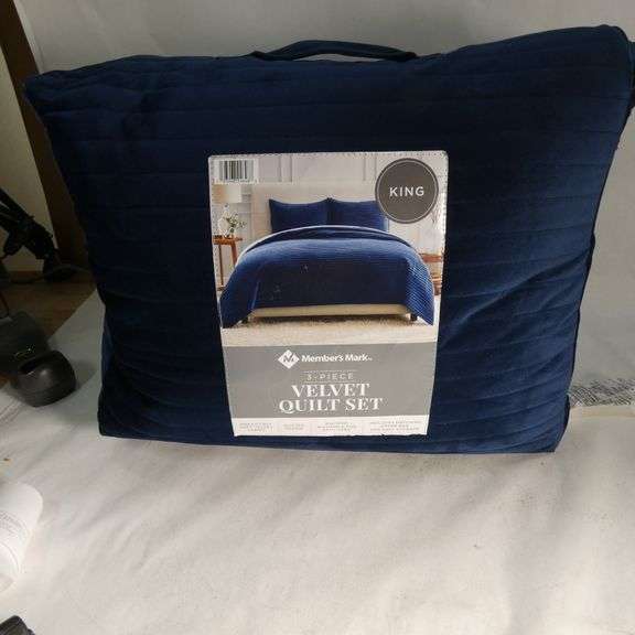Member's Mark, 3 Pc. Velvet Quilt Set, King - Rio Grande Trade