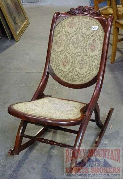 Vintage Charlotte Chair Co. Sewing Rocker with Carved Rose Decoration ...