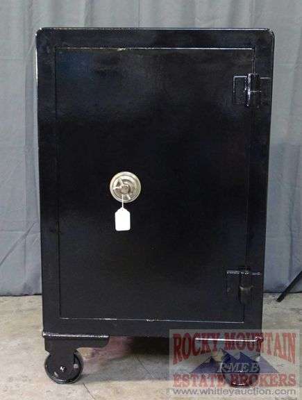 Beautiful, Antique Victor Safe with Interior Door & Combination. The ...