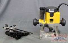 Nice DeWalt DW621 Variable Speed Plunge Router with Guide & Dust ...