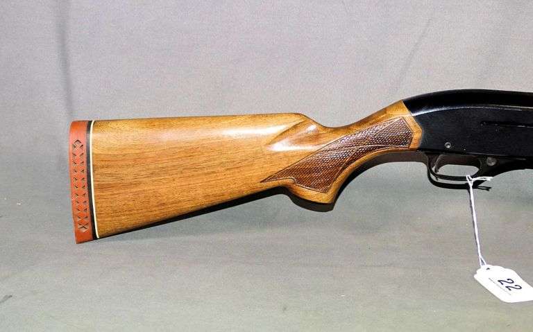 Winchester Model 1400 12 gauge semi-automatic shotgun with 28 ...