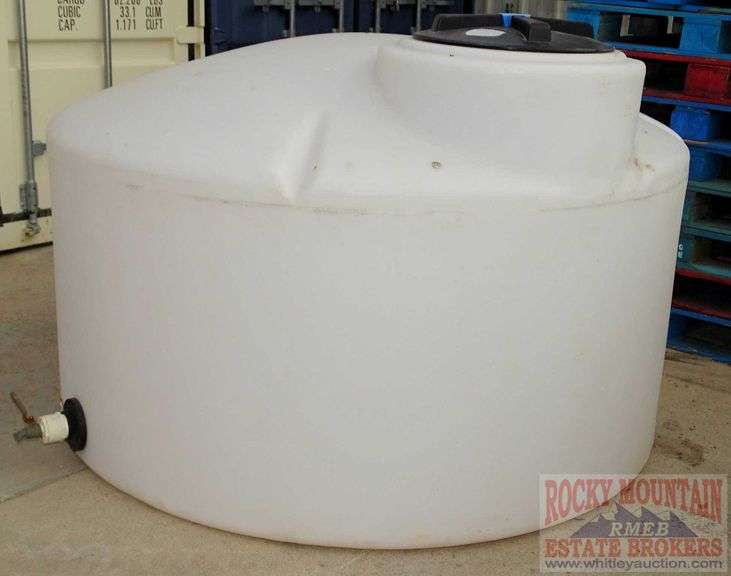 550 Gallon Poly Water Tank with lid & valve.. - Rocky Mountain Estate ...