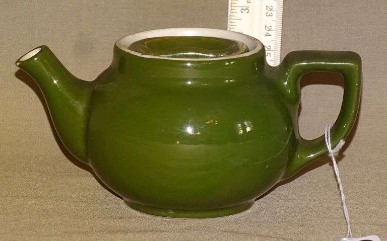 Vintage Hall Restaurant Ware Teapot. - Rocky Mountain Estate Brokers Inc.