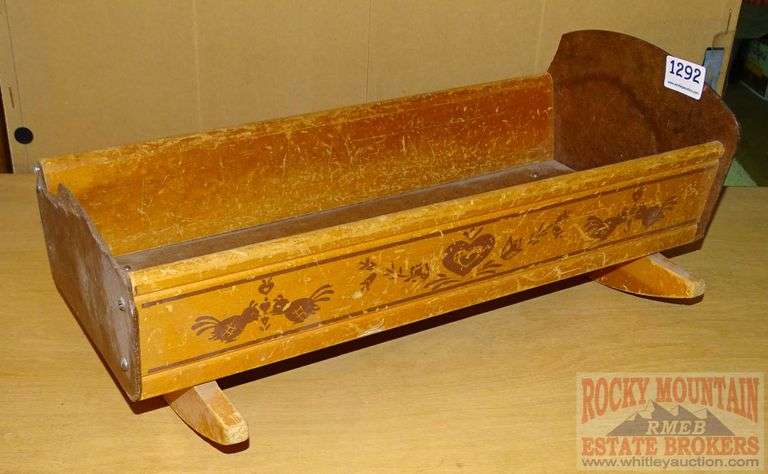 Vintage Pennsylvania Dutch Style Wooden Doll Cradle. 8"X18"X9". - Rocky ...