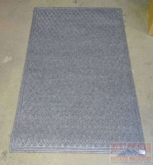 New 3'X5' Commercial Grade Area Rug. - Rocky Mountain Estate Brokers Inc.