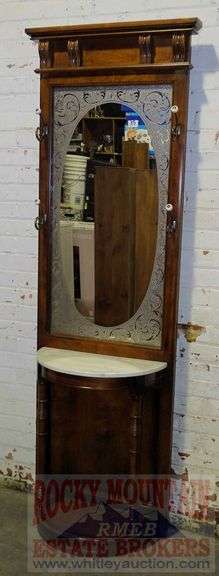 Pulaski vintage style hall tree with fancy decorated mirror. 79" high ...