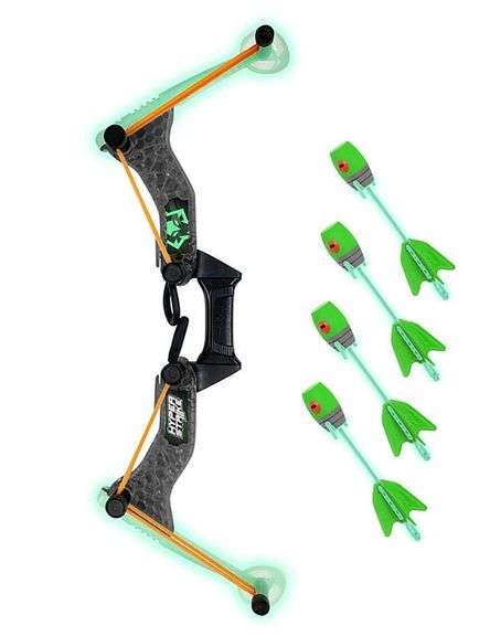 New HyperSTrike Glow-in-the-Dark bow and long distance arrow set ...