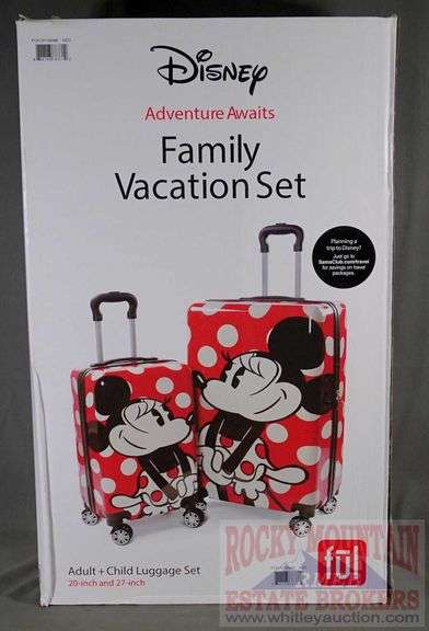New Disney Minnie Mouse Adventure Awaits 2-piece family vacation ...