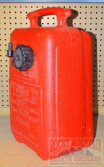 Neptune 6 gallon gas can. - Rocky Mountain Estate Brokers Inc.