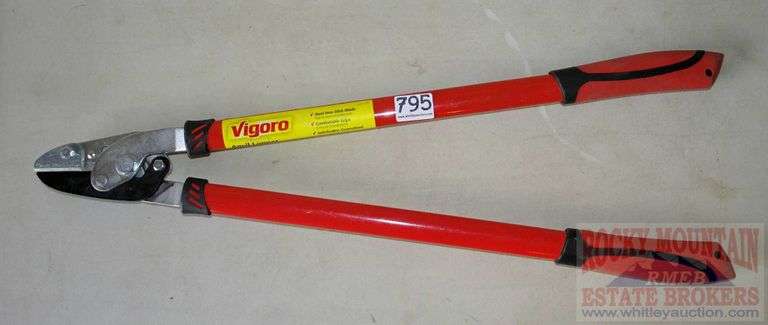 Like new pair of Vigoro anvil loppers. - Rocky Mountain Estate Brokers Inc.