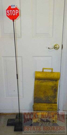 Park Smart Tire ramp & stand-up "Stop" sign. Both for one money ...