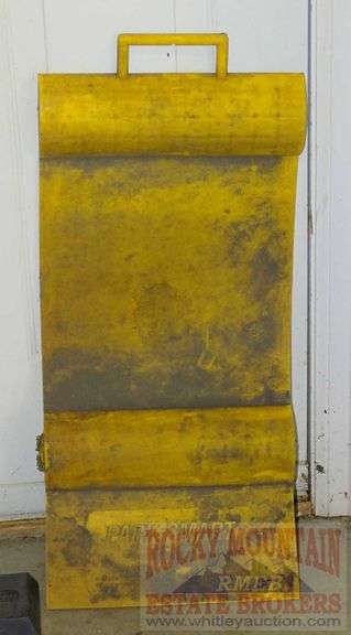 Park Smart Tire ramp & stand-up "Stop" sign. Both for one money ...