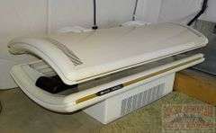 Sundash Intellitan Plus 7' Commercial Tanning Bed with Extra Bulbs and ...