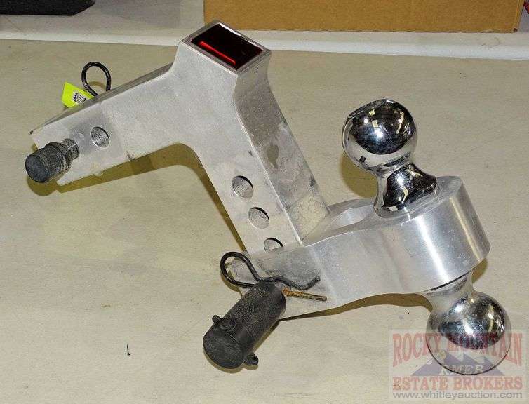 Very nice Oedro aluminum adjustable receiver hitch with flip-over ball ...