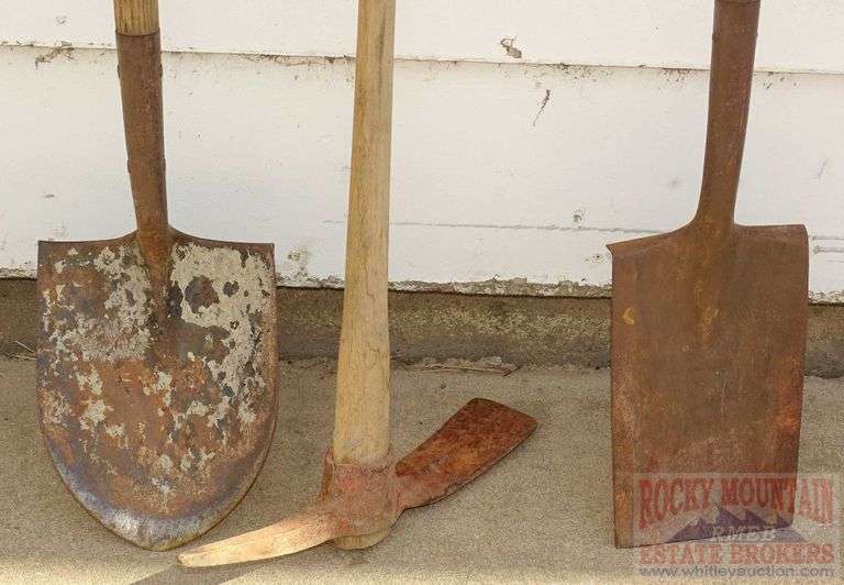 D handle shovel & spade & pick-adze. All for one money. - Rocky ...