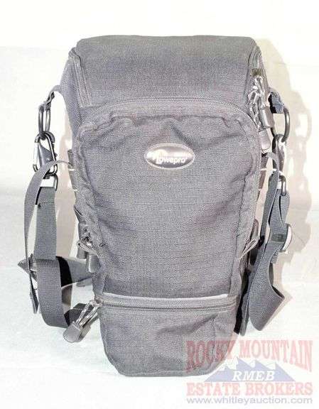 Lowepro Toploader 75 AW toploading camera bag. Designed to hold a DSLR ...