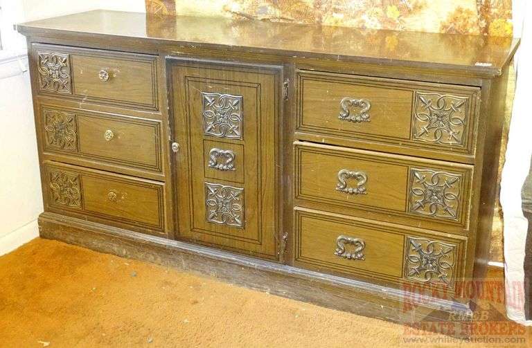 Vintage Spanish Revival 9 drawer dresser. - Rocky Mountain Estate ...