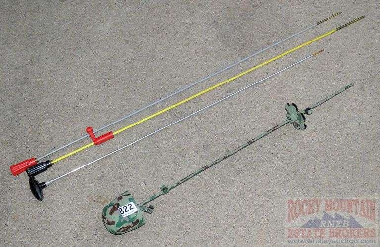 2 one-piece & one screw-together gun cleaning rods & bow quiver. All ...