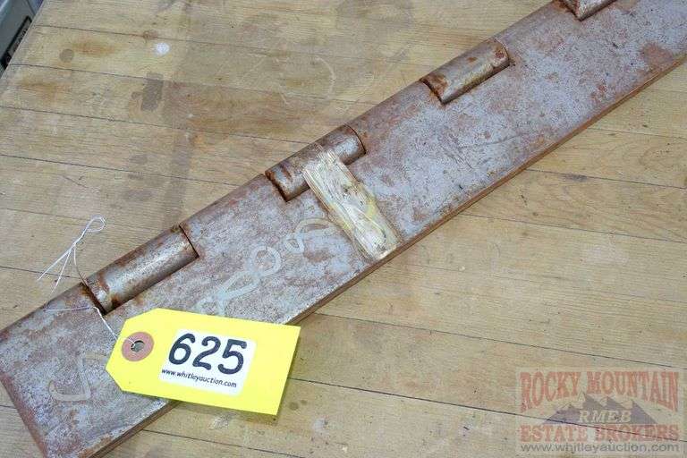 Heavy duty 42"X3" hinge. - Rocky Mountain Estate Brokers Inc.