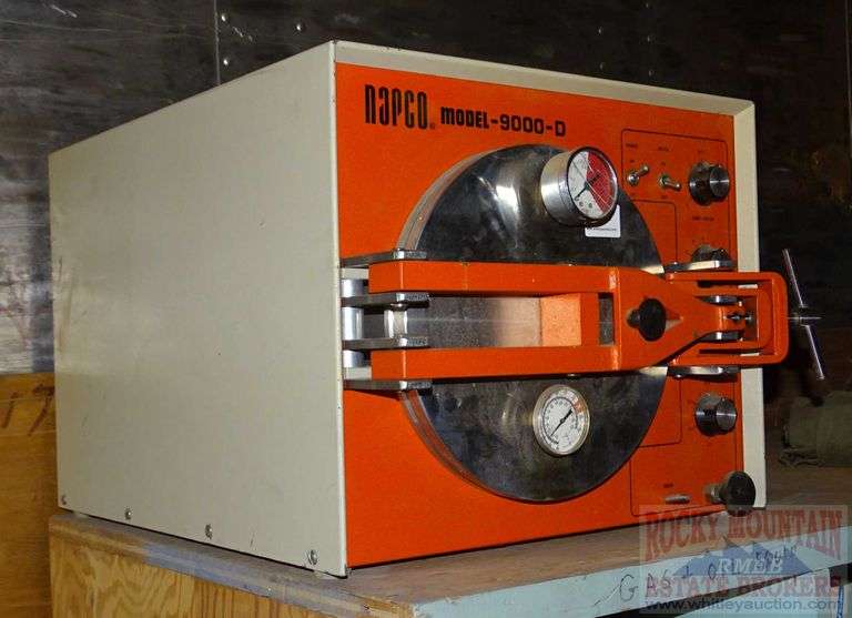 Napco Model 9000-D autoclave-sterilizer. A nice looking sterilizer ...