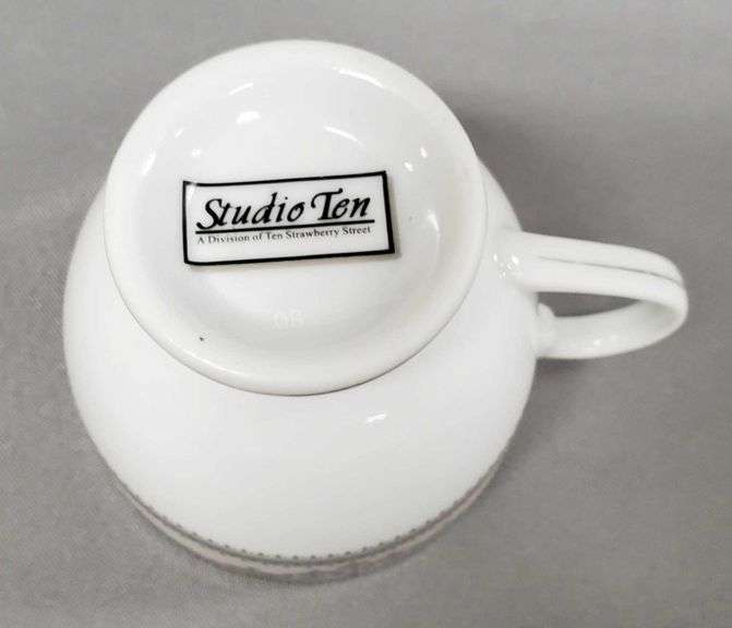 132 Vanessa Platinum Rim Tea Cups & 9 Blue Crates with Rolling Glass ...