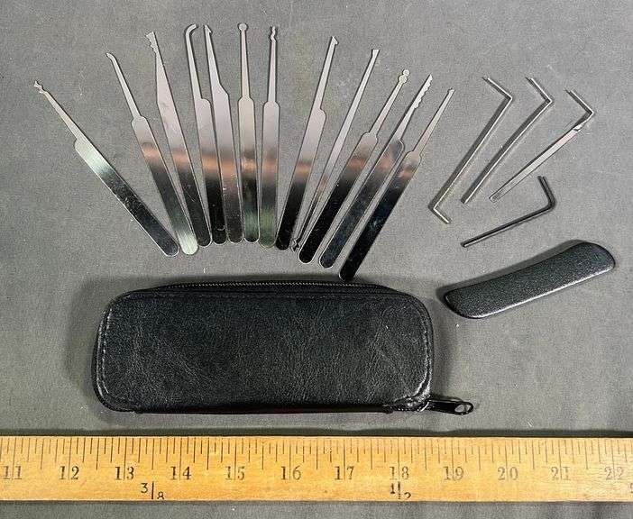 New 15 Piece lock pick set with an assortment of picks for any pin ...