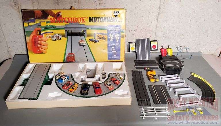 Cool Vintage Matchbox Motorway No.12 with 9 cars, track, controllers ...