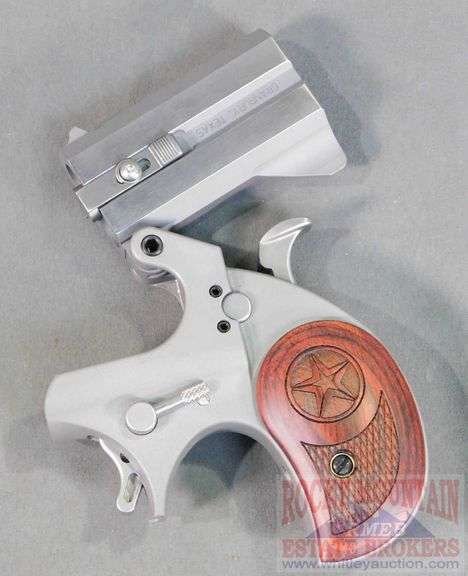 New Bond Arms .357/.38 Rawhide Break-Open Derringer with Rosewood Grips ...