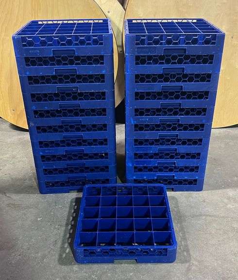 21 Blue 25 Compartment Stacking Dishwashing Trays. All for one Money ...