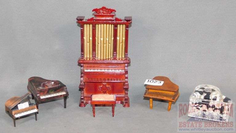 4 Miniature Grand Pianos and Pump Organ with Bench. All for one money ...