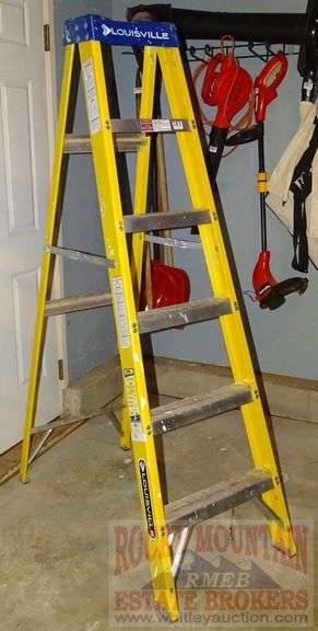 Louisville 6' Fiberglass 4-Legged, 250# Step Ladder. - Rocky Mountain ...