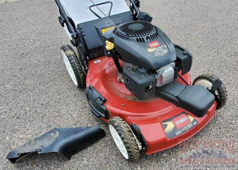 Nice looking Toro Recycler 22" mulcher-rear bagger-side discharge mower ...