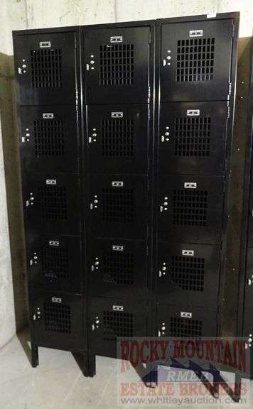 3 Jorgenson 5 Locker Locker Sections Bolted Together. 78x45x18. These ...
