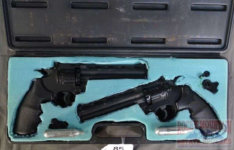 Crosman 357 Pellet Revolver Set in Case. This set includes two Crosman ...