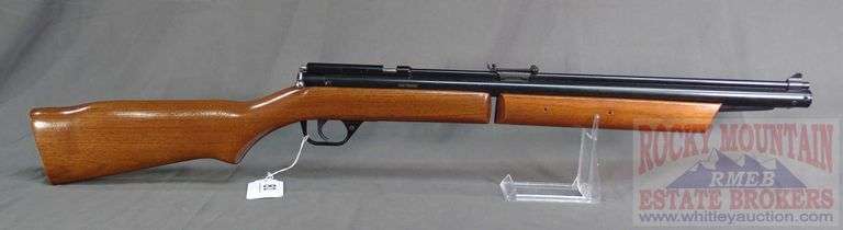 Benjamin Sheridan Model 392PA 5.5mm (.22 Cal) Pellet Rifle W/ Wood ...