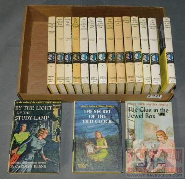 17 Vintage Nancy Drew Hardcover Books From The 1930s 1940s And 1950s These All Have Color