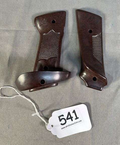 Vintage Fitz Accu-Riser Grips. - Rocky Mountain Estate Brokers Inc.